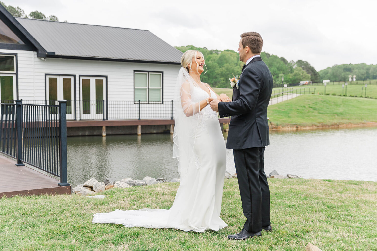 Swan Lake Overlook Wedding Venue in the Georgia Countryside