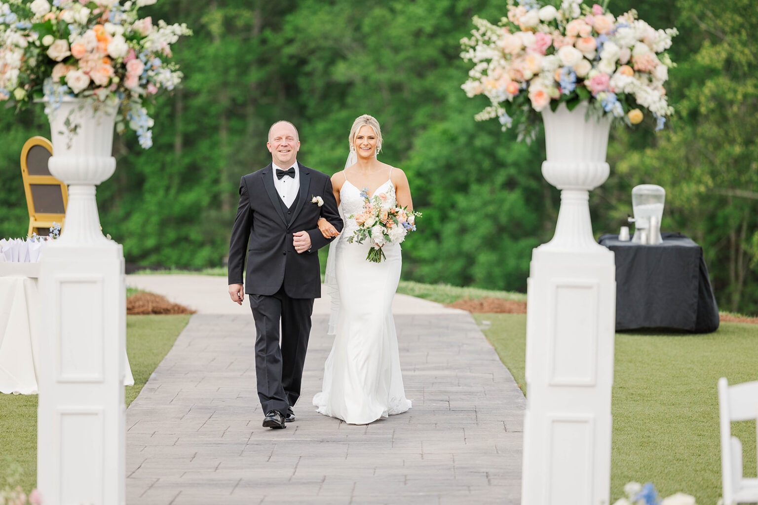 Swan Lake Overlook Wedding Venue in the Georgia Countryside